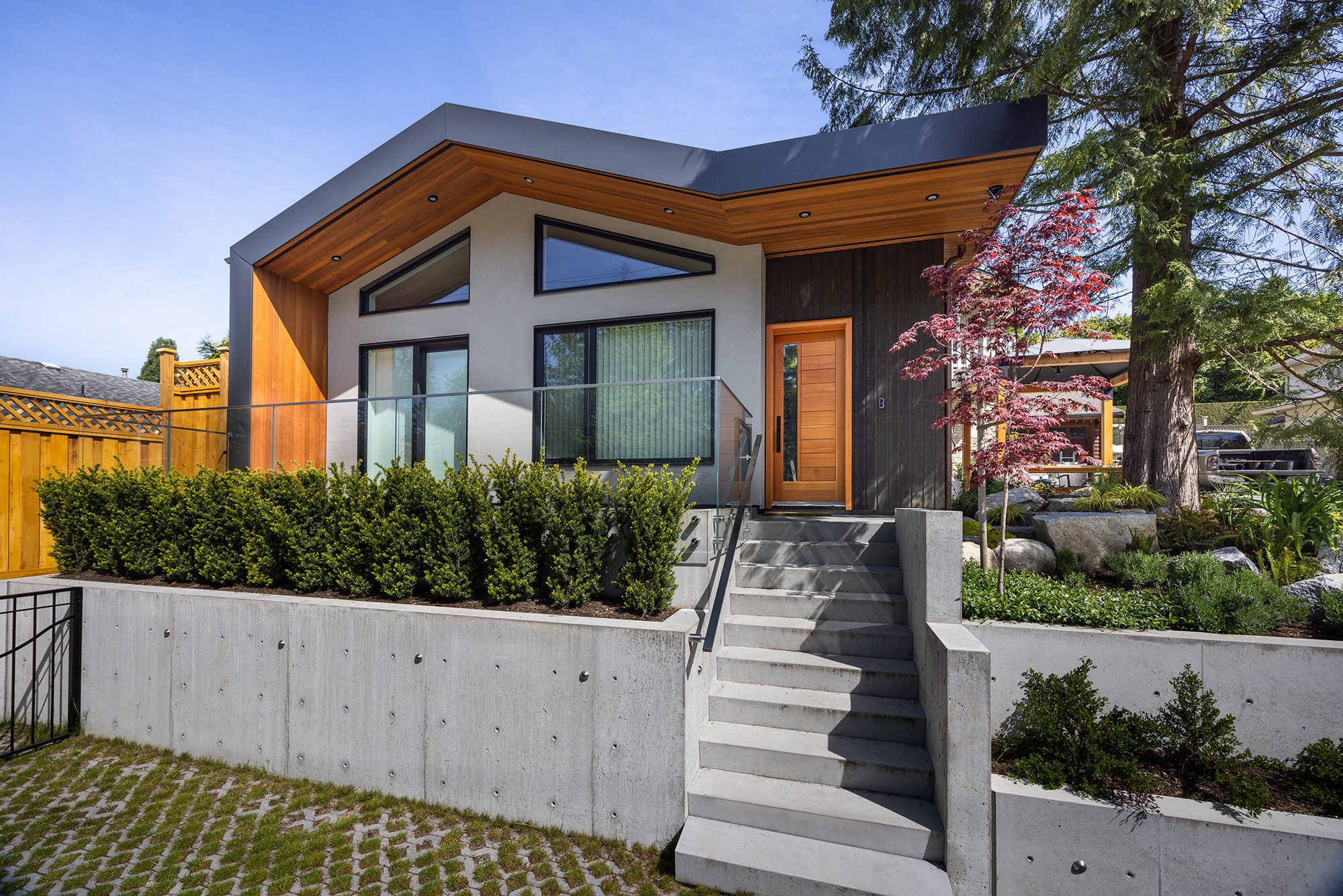 Dollarton Coach House - Synthesis Design